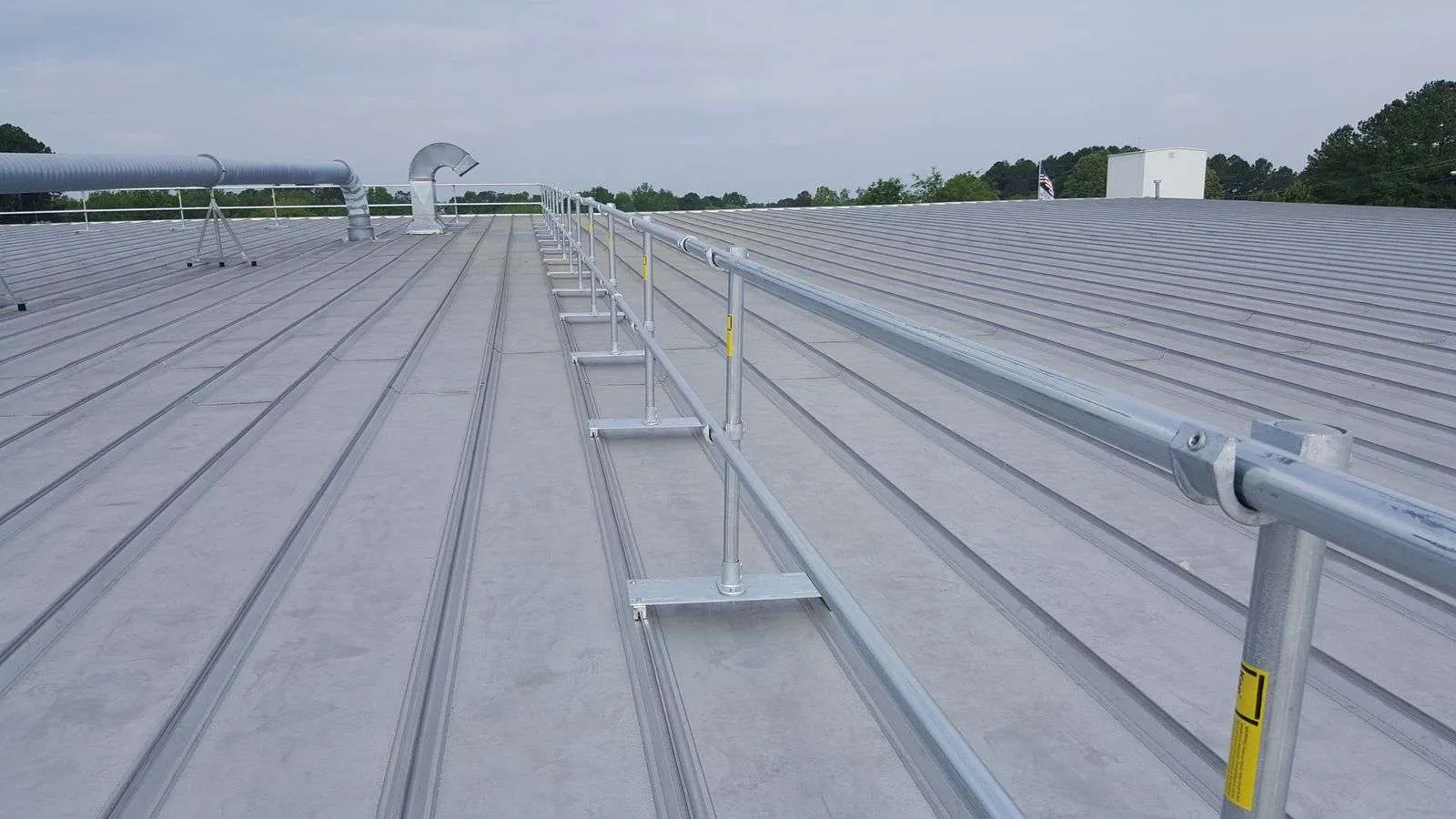 Metal Roof Guardrail - Lighthouse Safety