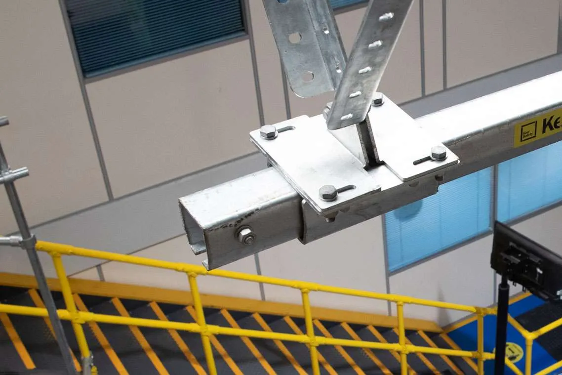 Modular Rigid Rail - Lighthouse Safety