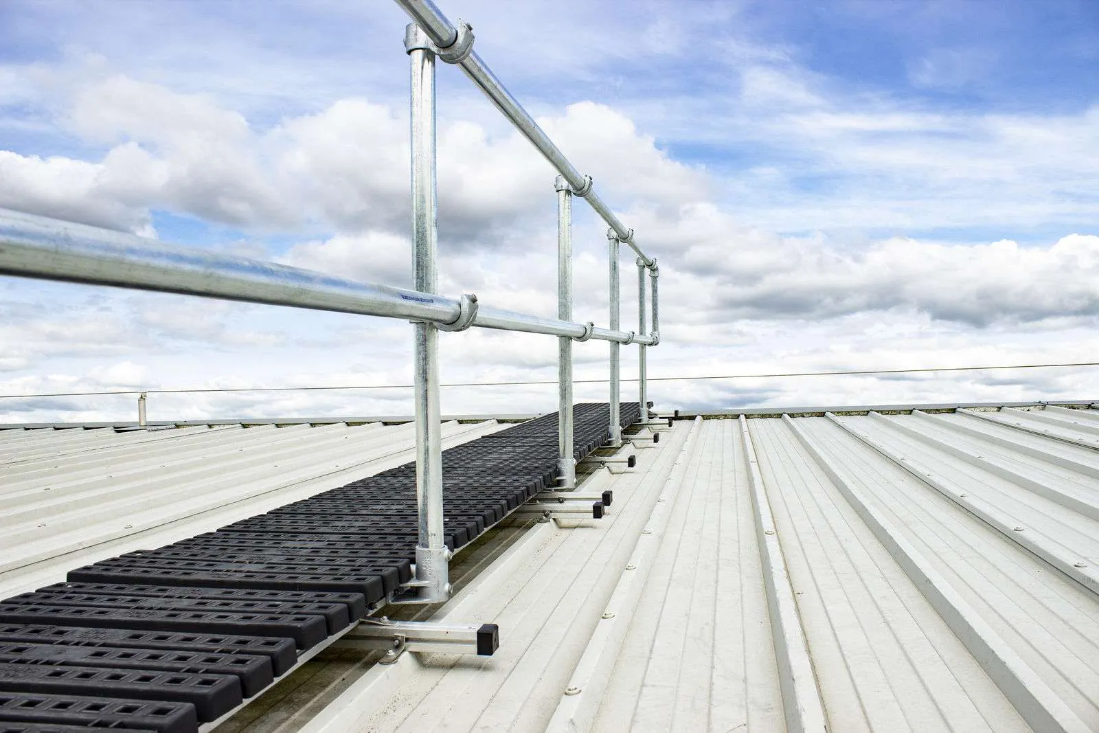 Rooftop Walkway - Lighthouse Safety