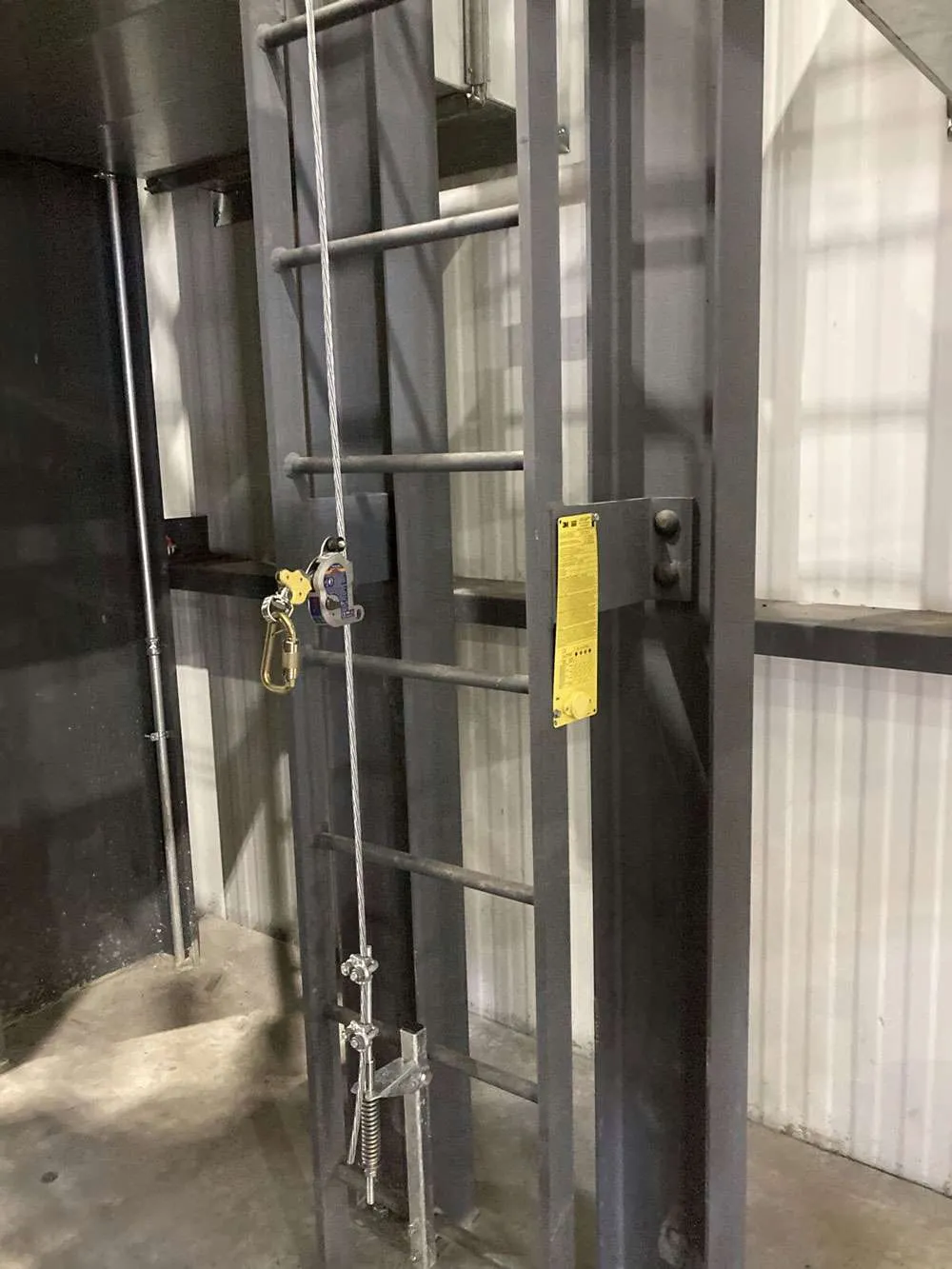 Vertical Lifeline - Lighthouse Safety