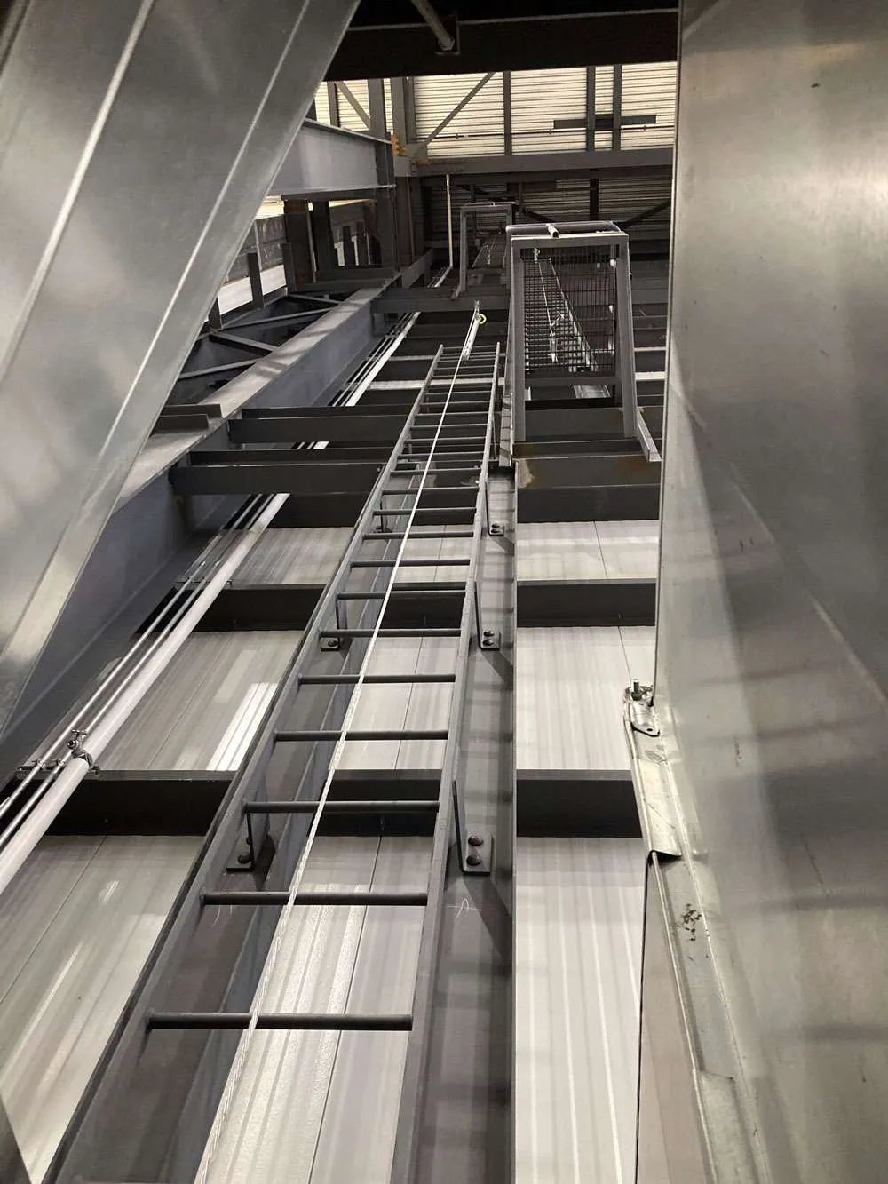 Vertical Lifeline - Lighthouse Safety